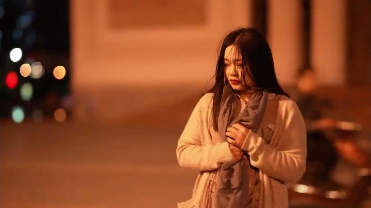 万秀萍【太过爱你】原版MV-KTV字幕 - YouTube