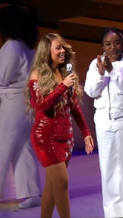 Big News For Mariah! - YouTube