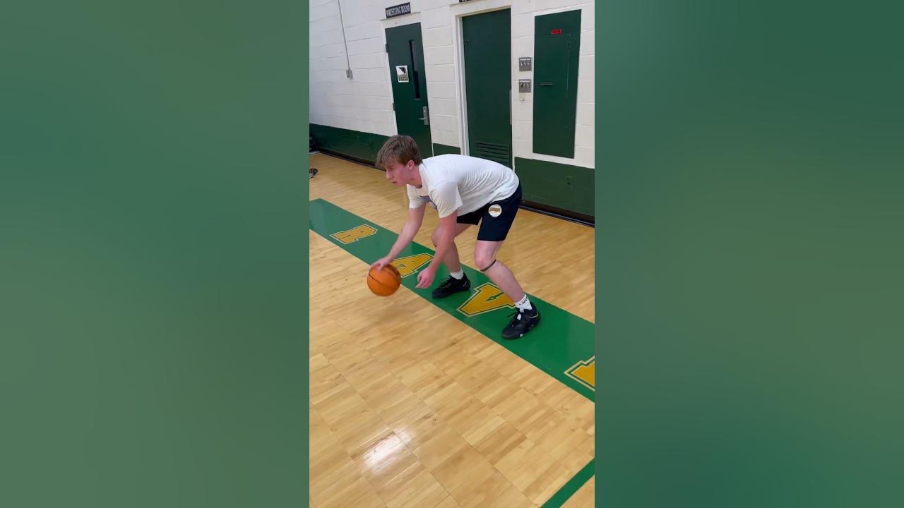 Inside Out - Crossover Warm-Up! #basketball #youtubeshorts # ...