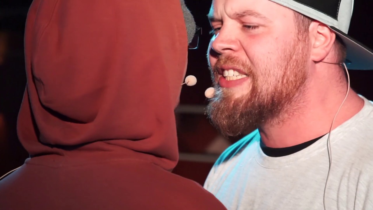 Ken1 Crack vs. Fresco | RåtKøbenhavn Rap Battle - YouTube