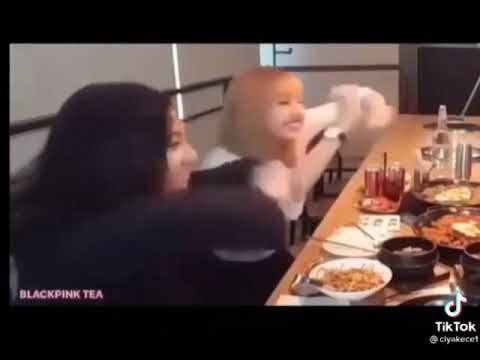Ketika lisa blackpink ajak jisoo blackpink buat joget pargoy 😭 || #Shorts