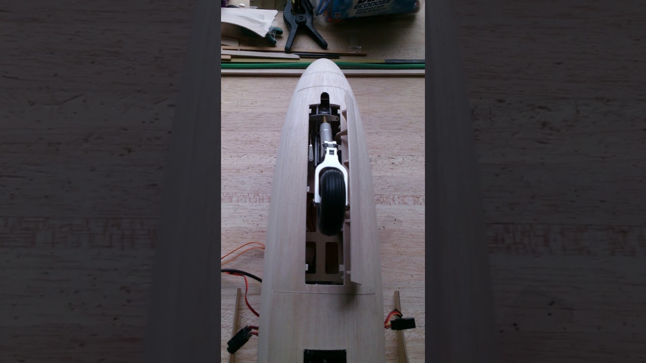 Rc plane retract - YouTube