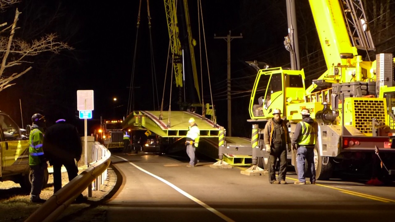 Bridge Shoring for Super-Load - YouTube