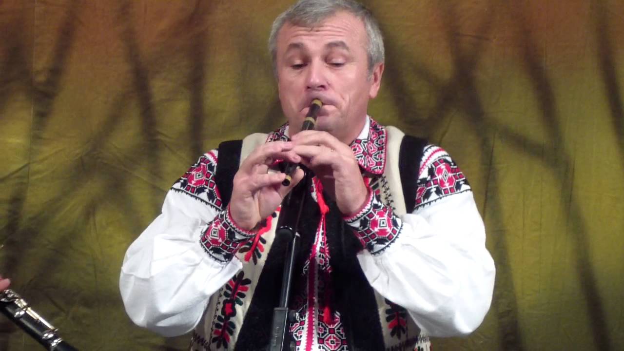 Valentin Popa fluier hora si batuta - YouTube