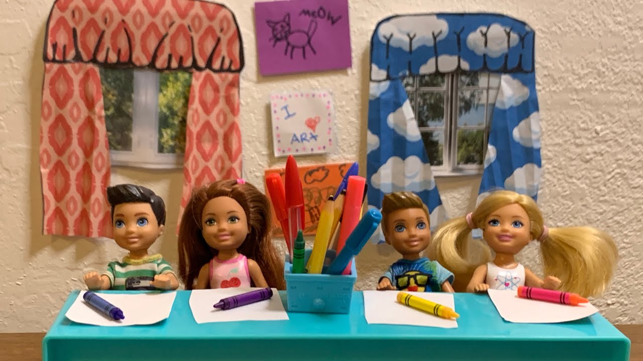 Barbie Art class - Barbie school - LOL Surprise - YouTube