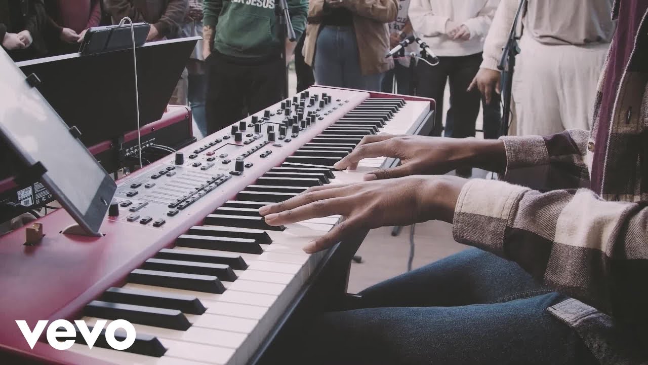 Lost-N-Found - You Know ft. Janeé Williams, Camryn Leigh Smith - YouTube