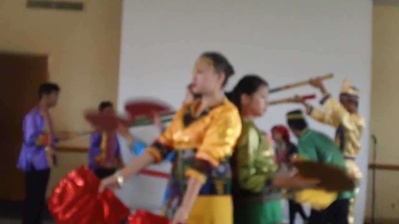 Fan Dance & "Singkil" (Royal Princess Dance of Muslim Maranaos ...