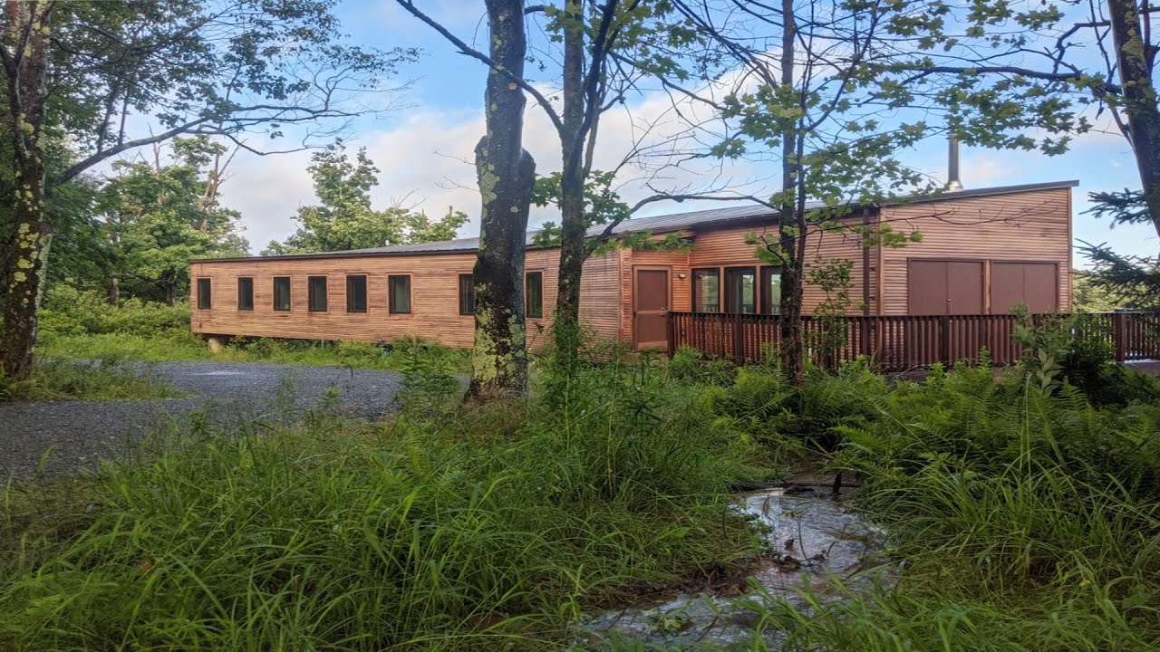 Cranberry Pond House In Bryce de Reynier In DETAIL, UNITED STATES - YouTube