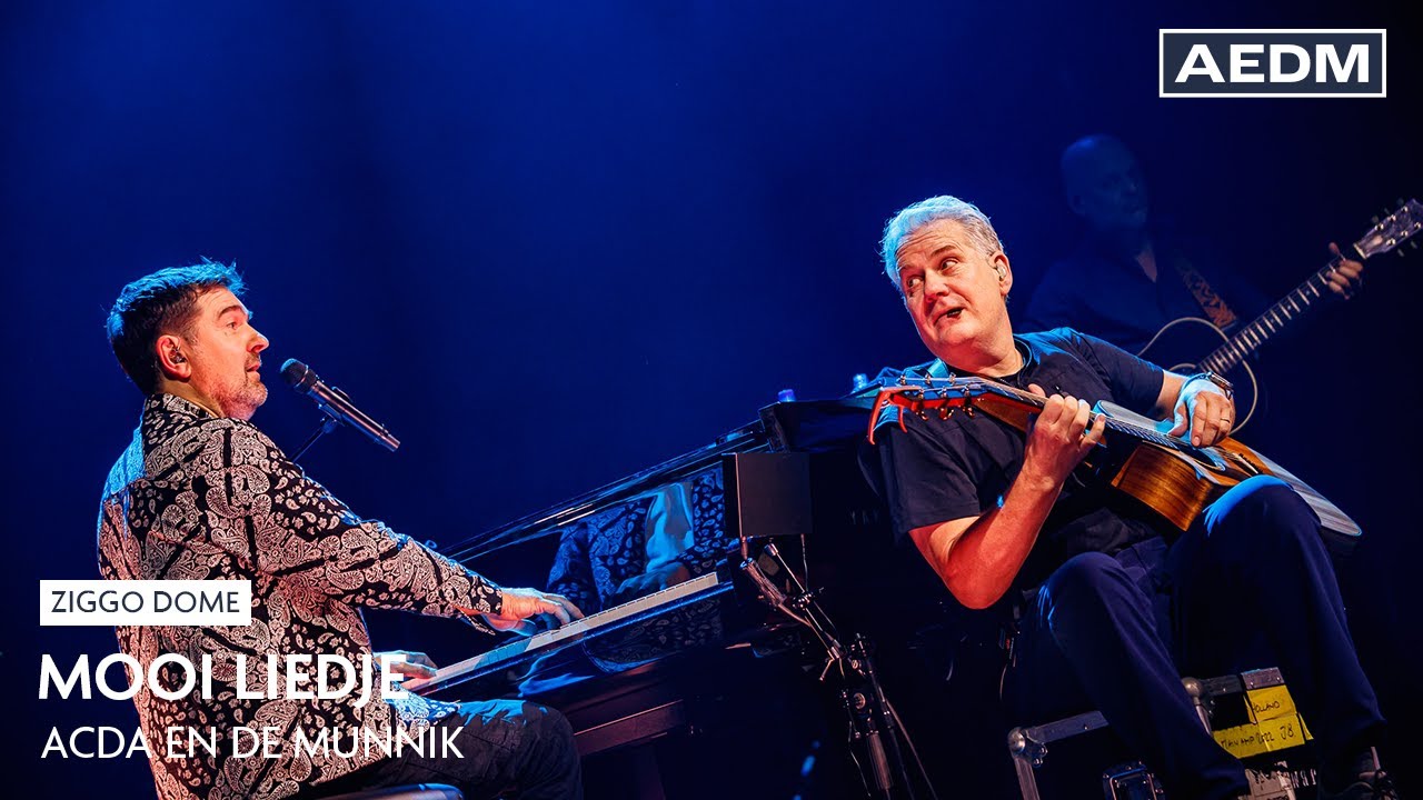 Mooi Liedje | Acda en de Munnik | Live in Ziggo Dome - YouTube