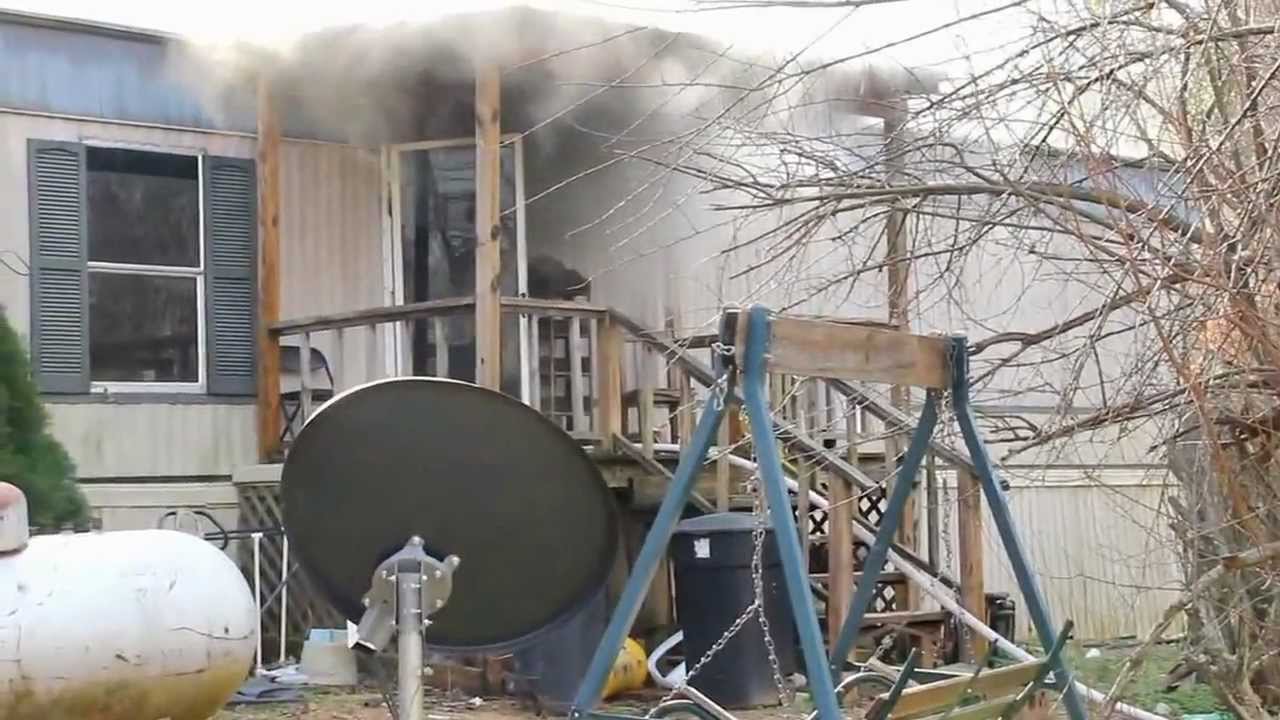 Trailer House Fire On Attala Rd 1003 - YouTube