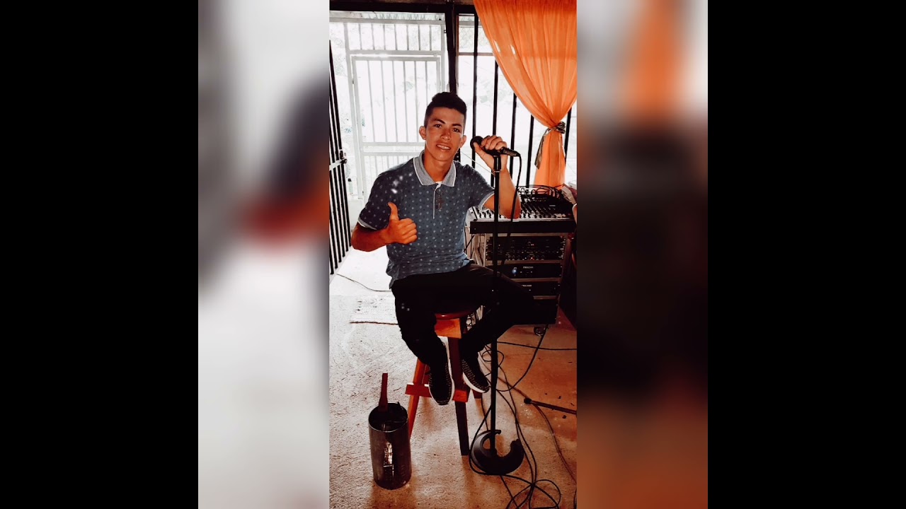 Es ella Alfred Reyes oficial bachata - YouTube
