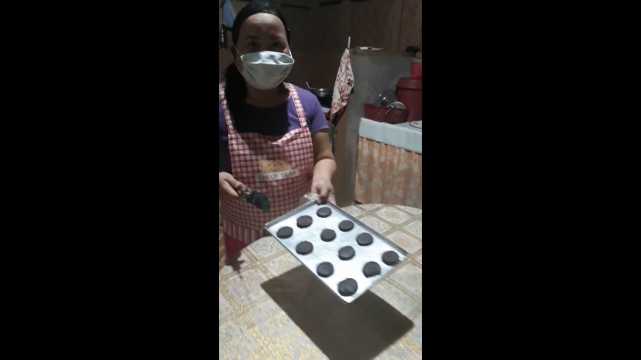 How to make "Tablea" from Cacao Seeds by Edna Redillas - YouTube