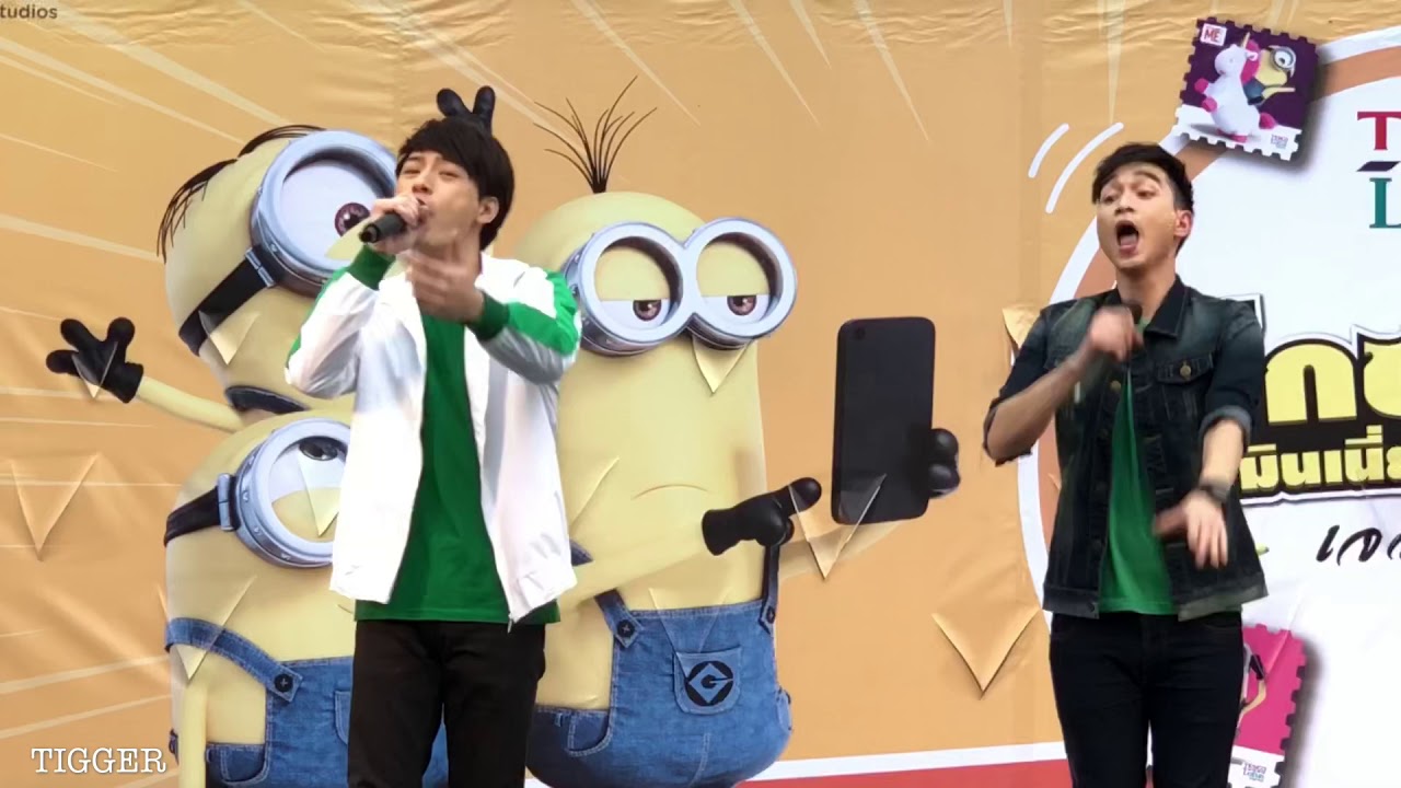 [FANCAM] Krist & Gun achi - ความลับในใจ [1/5] @ ExpressMinions - YouTube