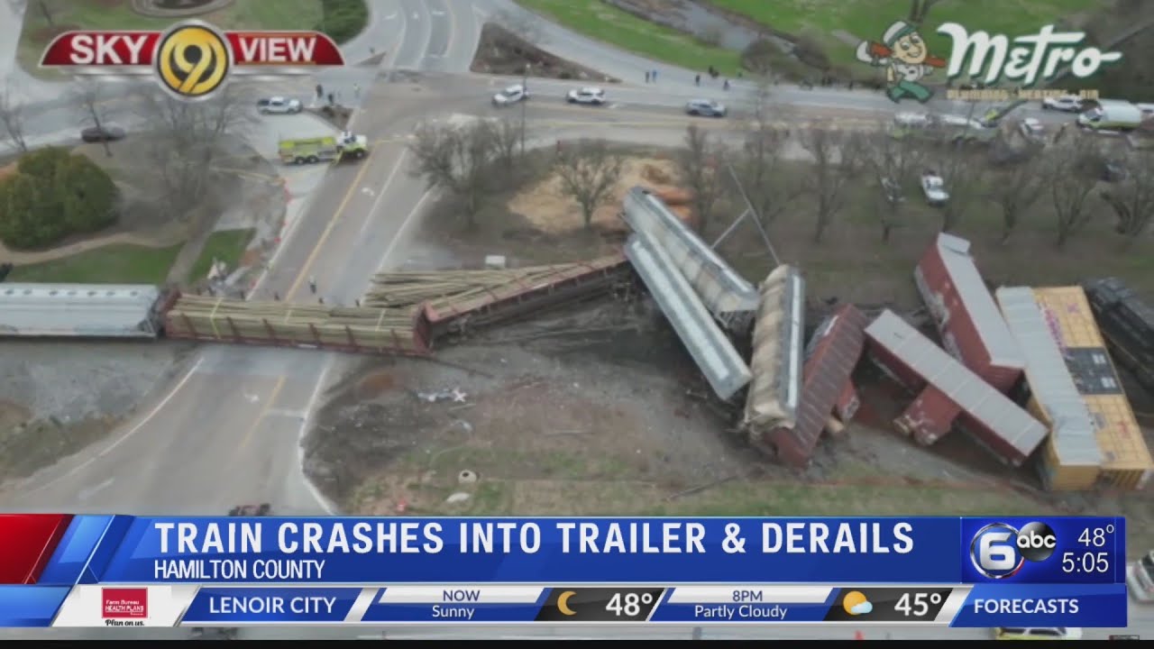 Train crashes into trailer and derails in Hamilton County - YouTube