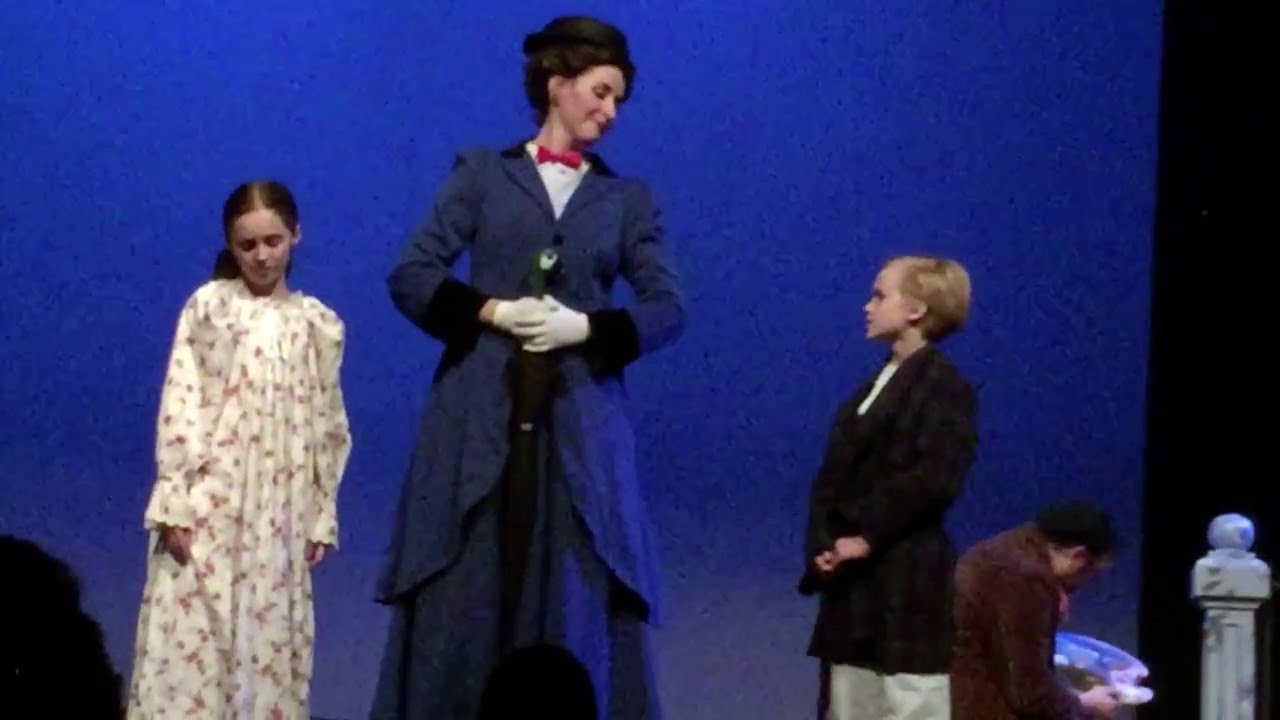 Mary Poppins: Jane & Michael Banks Highlights - YouTube