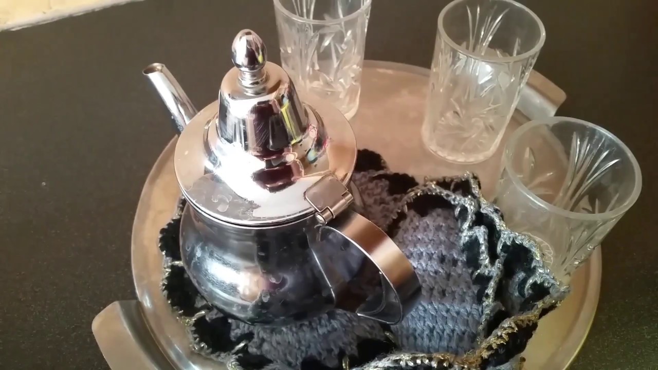 Thé marocain thé à la menthe atay - YouTube