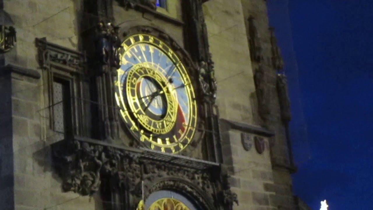 El Reloj Astronómico de Praga - Diciembre 2018 - YouTube