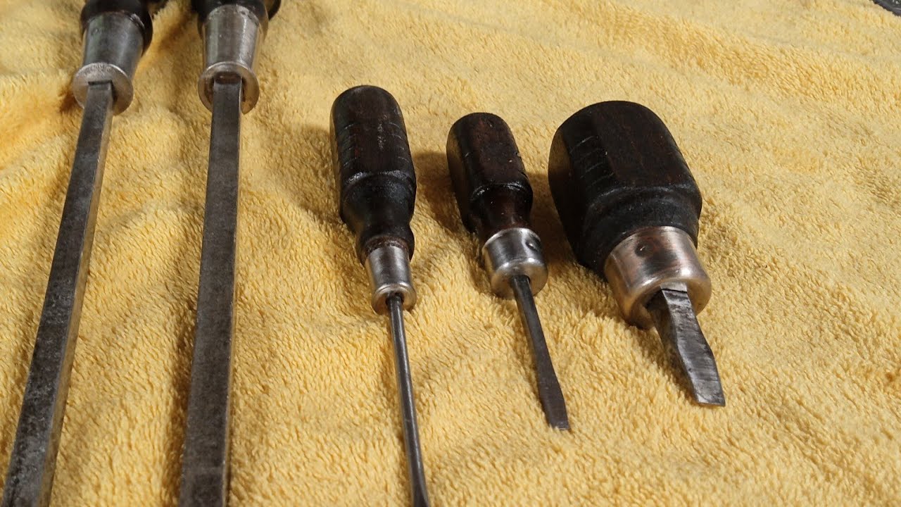 Wooden handle screwdrivers.."Building the set" @Christinas315 # ...