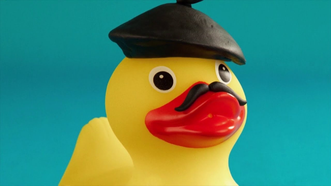 The Crazy Store inflatables obstacle course challenge on Expresso ...