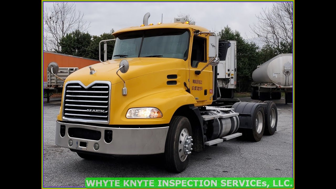 Pre-Purchase Video Overview 2015 Mack Truck CXU 613 banana puller - YouTube
