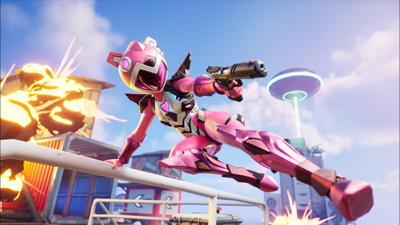 Gameplay with the fortnite crew pack (mecha cuddle master) - YouTube