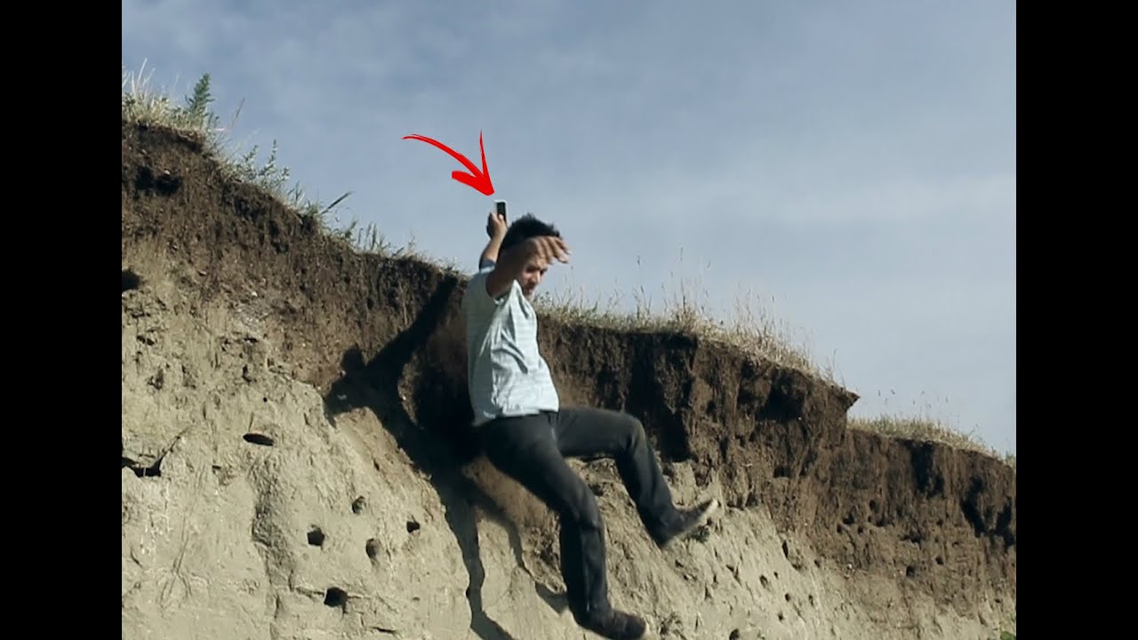 pokemon go player survives fall from cliff - YouTube