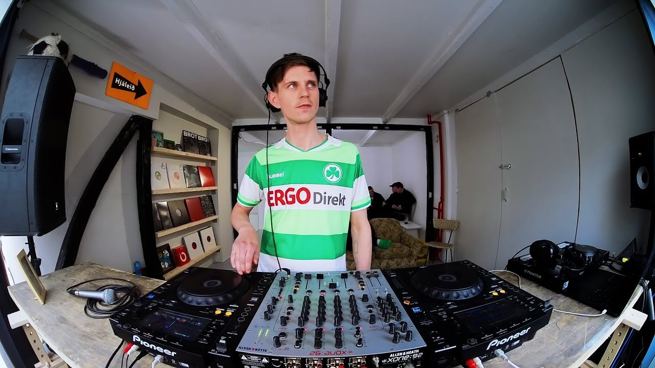 Nigo Live Show - 2 Hands / DRIF (1 Sep 2024) - YouTube