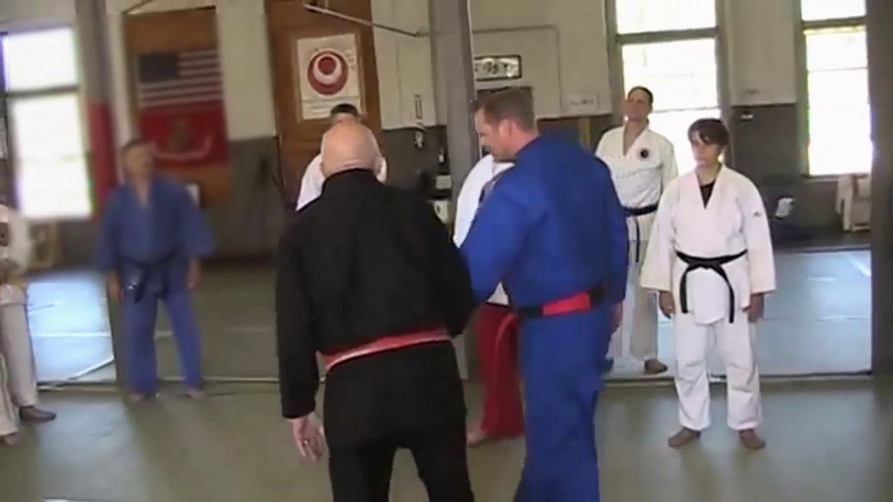 Behind the Back Wrist Lock 2015 - YouTube