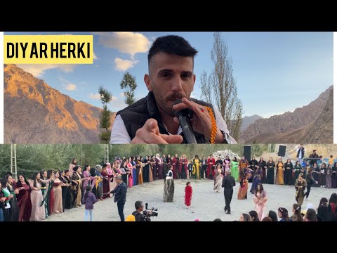 Hakkari pinyanişi bayanlardan muhteşem halay (Hozan Diyar Herki)
