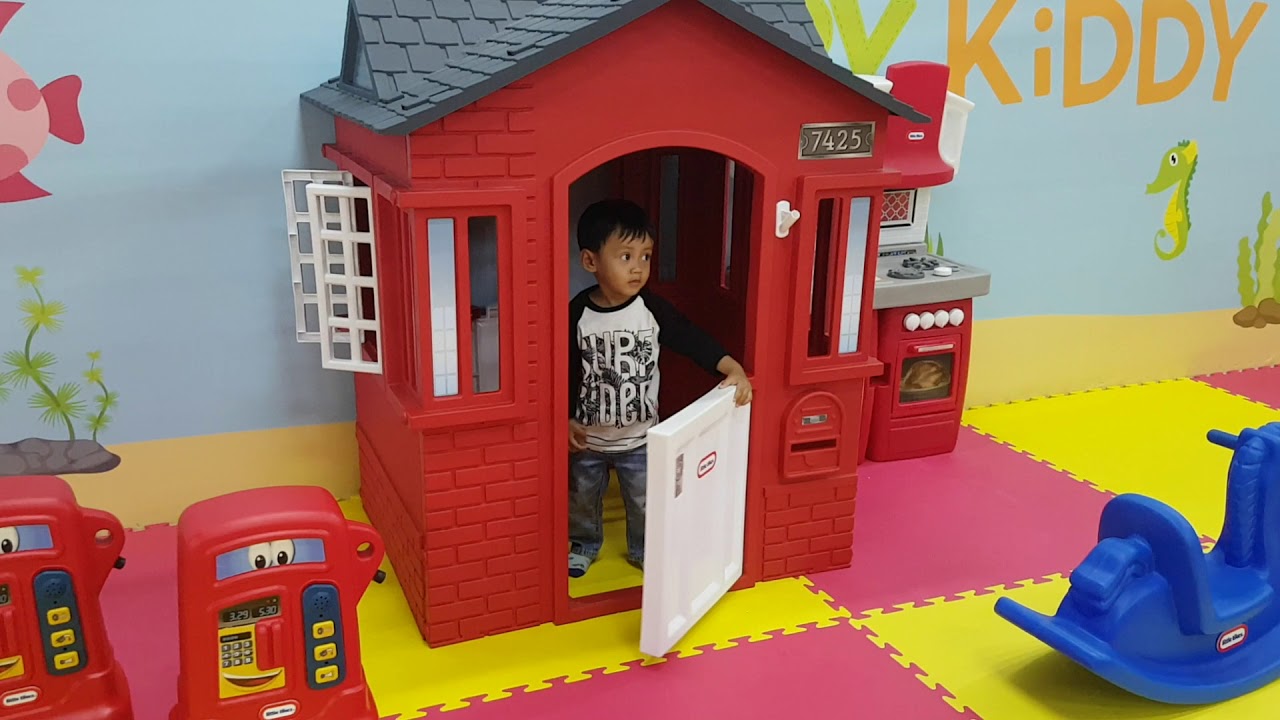 Baby AL main rumah-rumahan di Happy Kiddy Bekasi - YouTube
