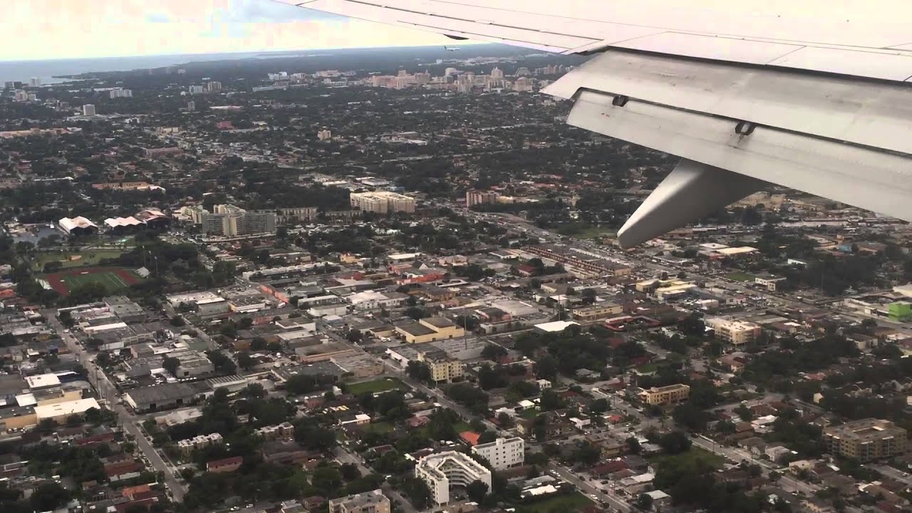 American Airlines Flight 1412 from Dallas to Miama Landing - 07/24/2015 ...