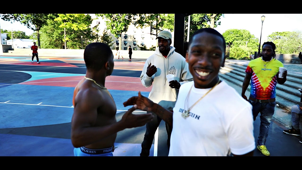 Stunna Gang - Two Versus (Official Music Video) - YouTube