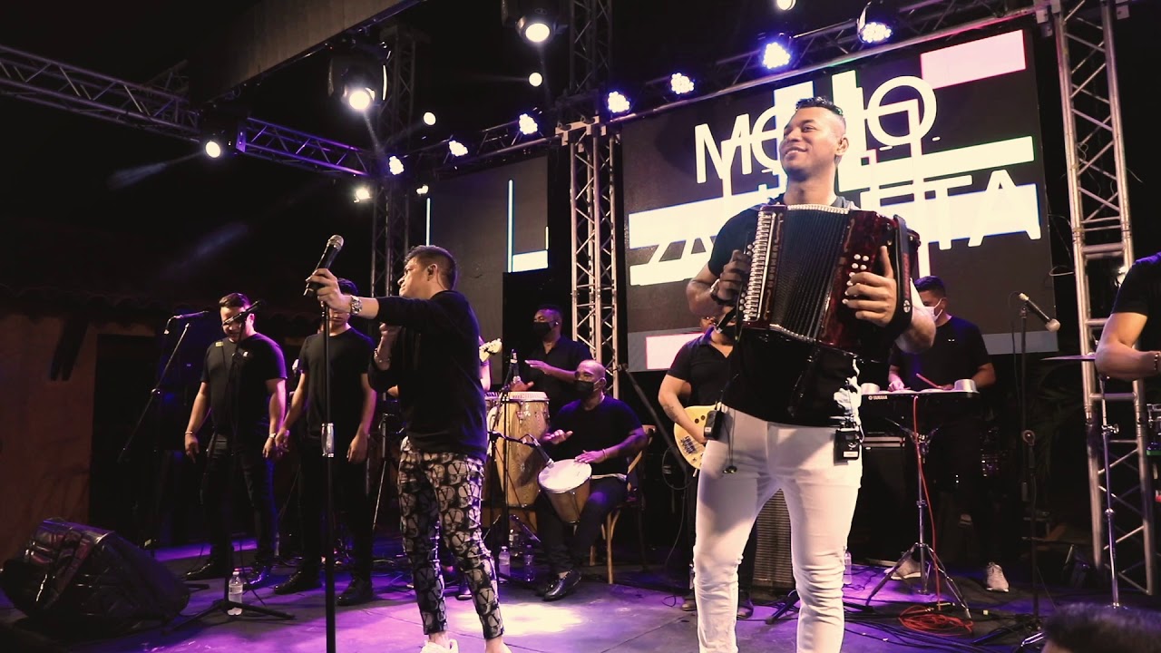 Enamórate - Mono Zabaleta l Daniel Maestre (En Vivo) Barranquilla - YouTube