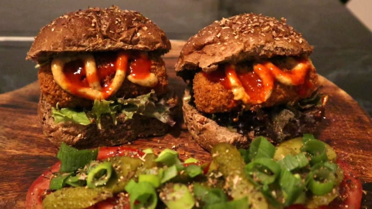 Old Amsterdam Croquette Sandwich (Kwekkeboom Cheese Croquettes) | Jan's ...