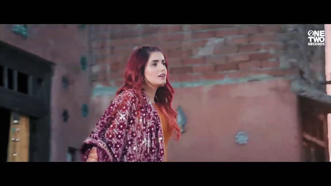 Baari by Bilal Saeed and Momina Mustehsan | Official Music Video ...
