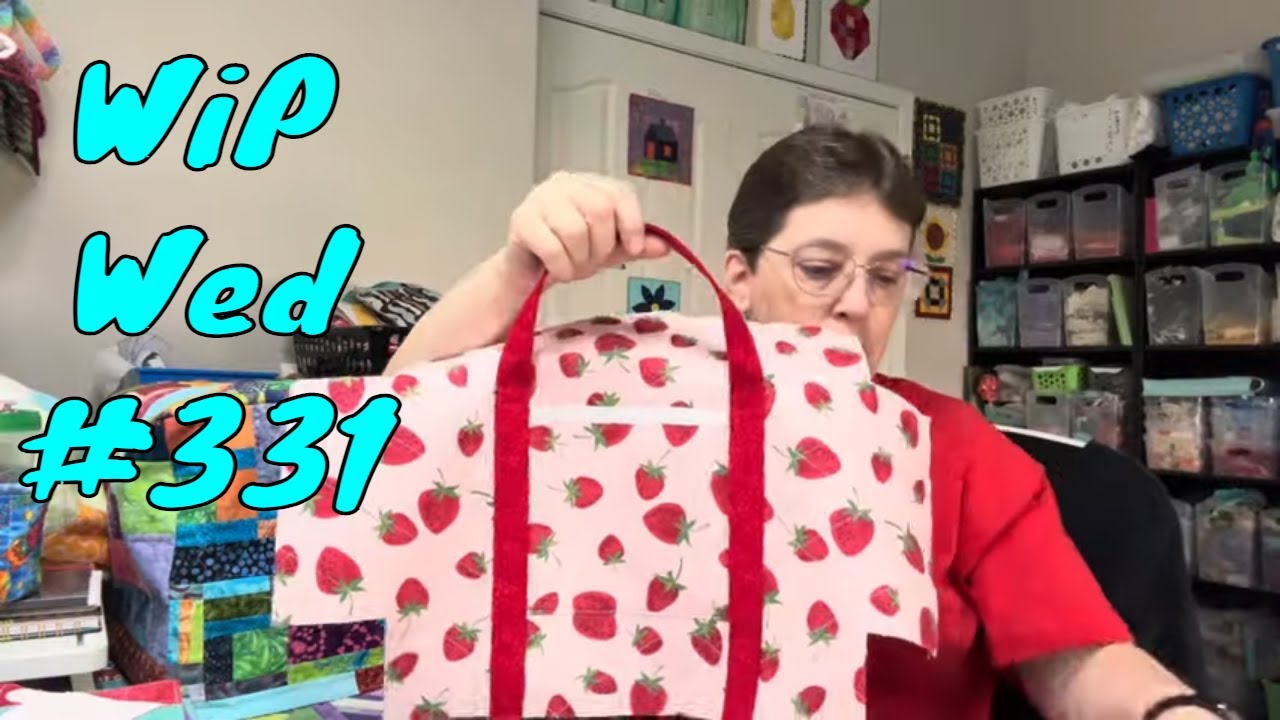 WiP It Wednesday #331 Testing a New Pattern and Hearts Galore 💜 - YouTube
