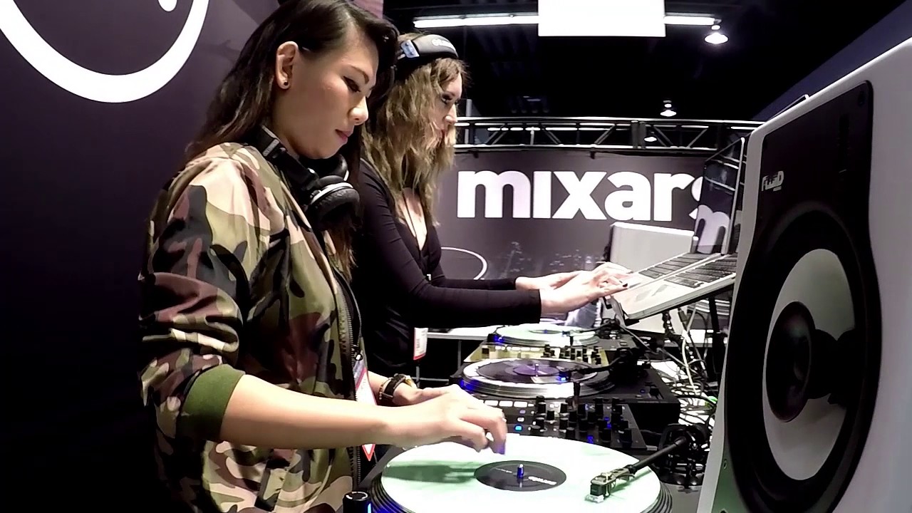 Dj Eliza May & Miss DJ Bliss performing at Mixars booth - YouTube