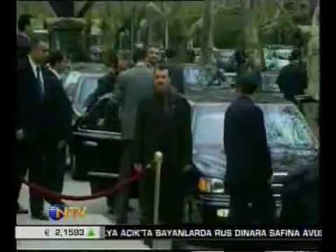 Yazar kasa eylemcisi: 2001'de Türkiye'de demokrasi vardı!