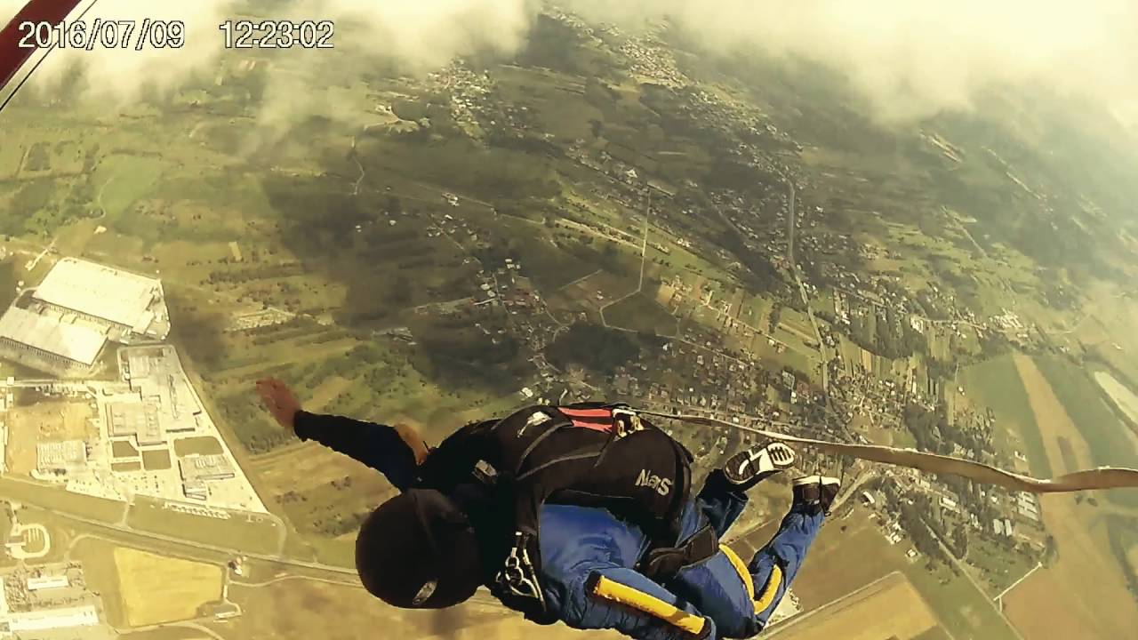 SKY JUMP 2016 - YouTube