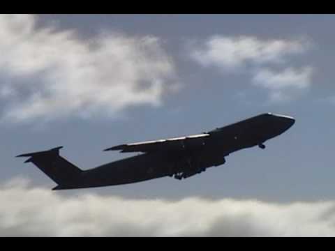 2008 Great New England Airshow - C-5 Galaxy takeoff - YouTube