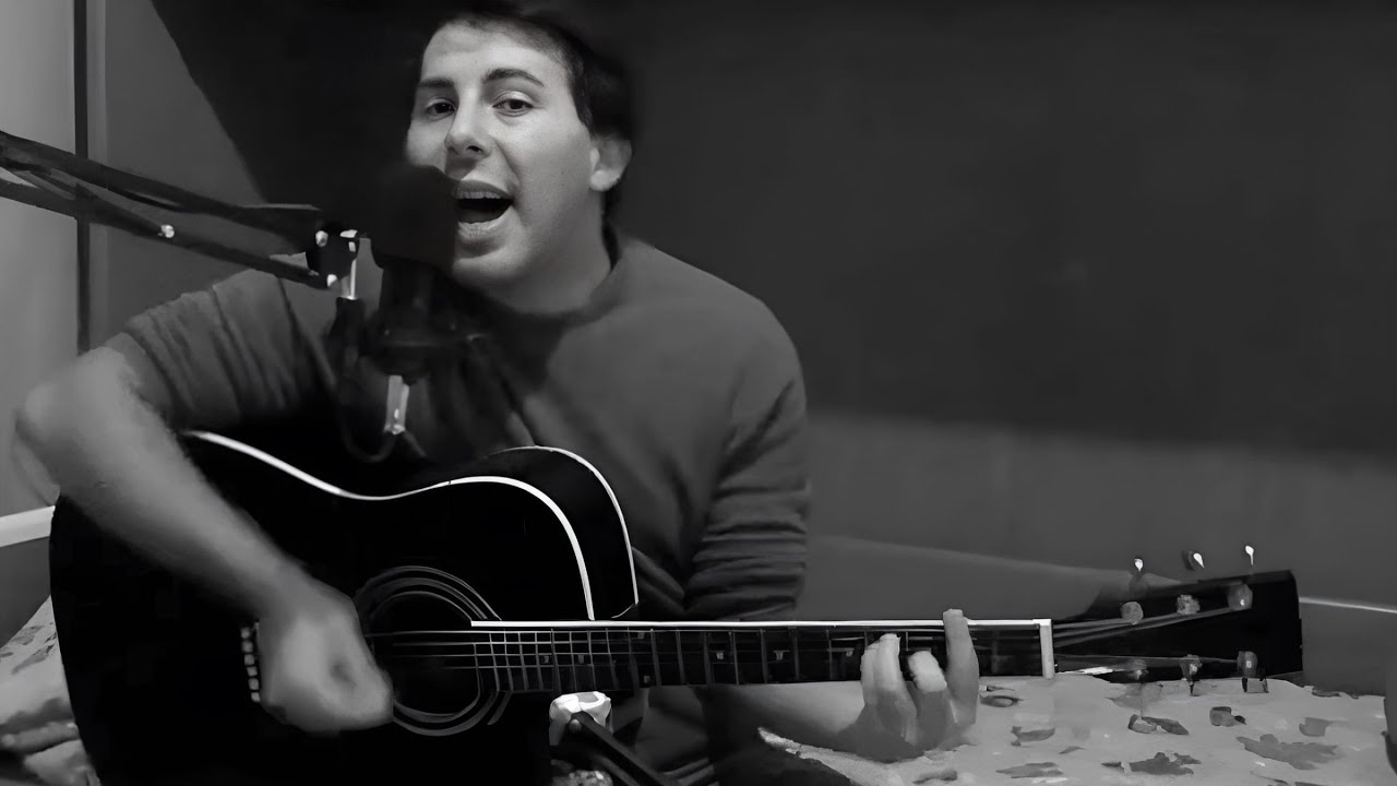 Tutto a metà - Luca Caperna - Versione Chitarra & Voce - YouTube