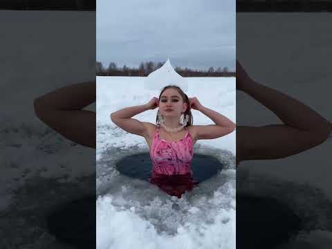 💍💍💍 #icequeen #shorts #winter