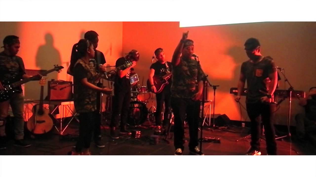 EYC 2014 BATTLE OF THE BANDS: ICELAND - YouTube
