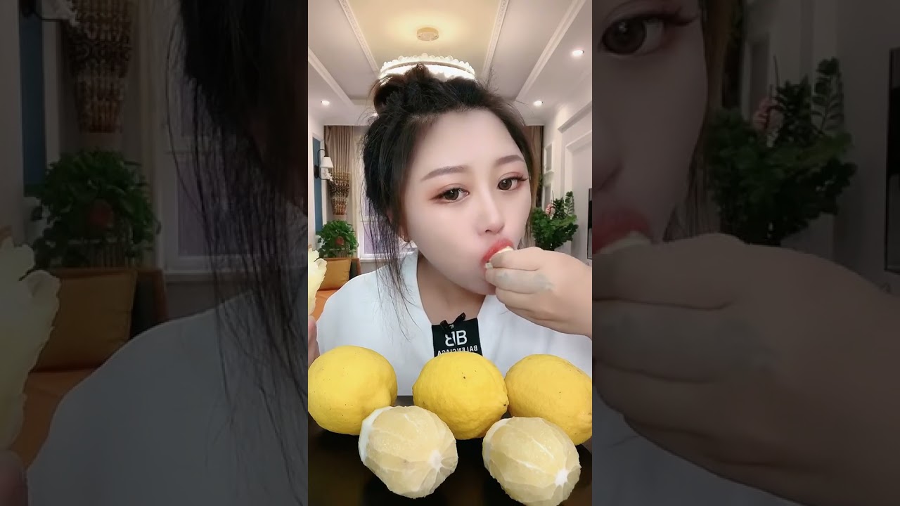 ASMR EATING SHOW asmr lemon - YouTube