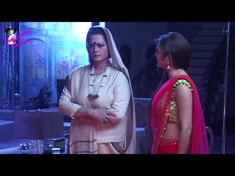 On location of TV Serial 'Madhubala' 'Bhabo' Very angry on Madhu