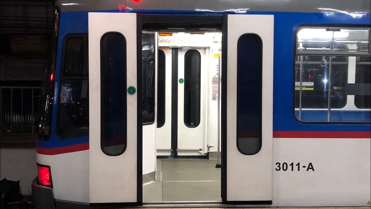 MRT-3 Tatra Trains Short Compilation (December 1st and 3rd 2024) - YouTube