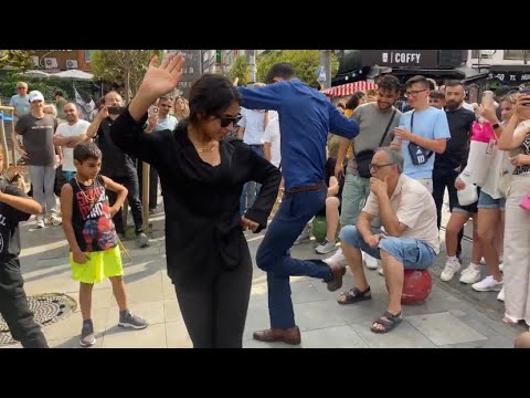 Roman Kız, Herkes İşini Yapsın Dedi💃