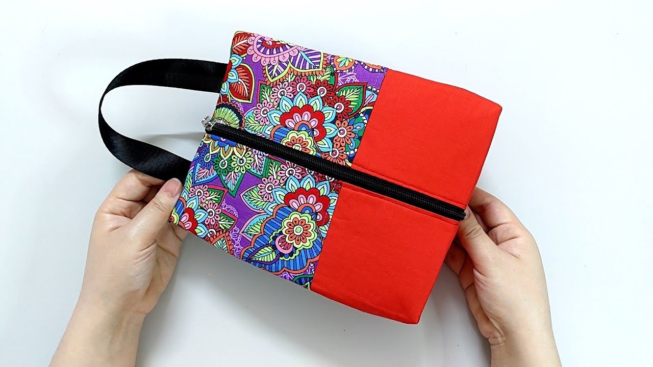 DIY Easy Zipper Pouch | How To Make Pocket Folds | Easy Sewing Tutorial ...