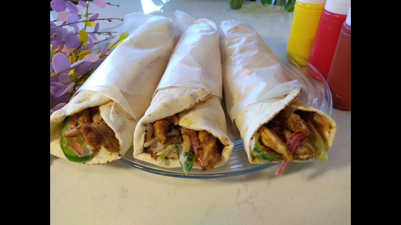 CHICKEN SHAWARMA | PAKISTANI STYLE SPICY CHICKEN SHAWARMA - YouTube