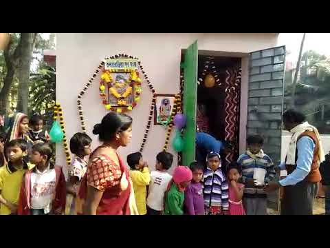 Tiffin Distribution of kalaberia Sat Sangha - YouTube